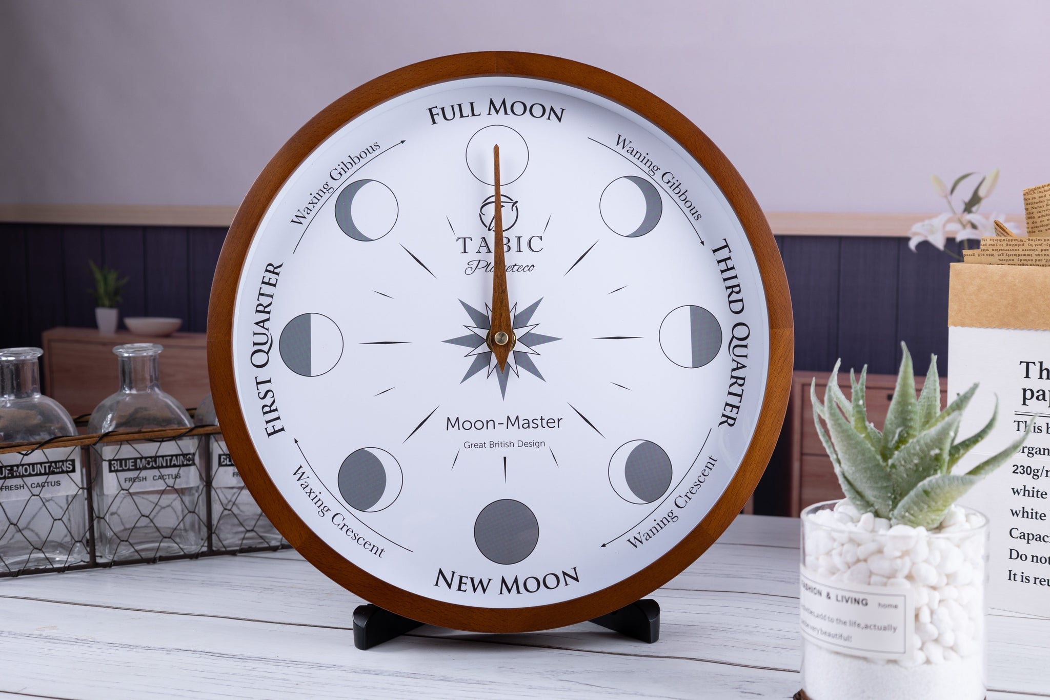 Planeteco Moon Master – Handmade Moon Phase Clock